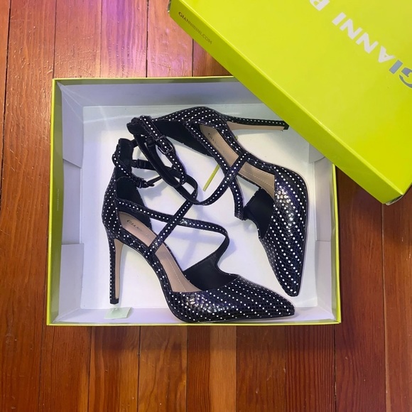 Gianni Bini | Shoes | Gianni Bini Womens Size 75 Itzel Strappy Polka ...